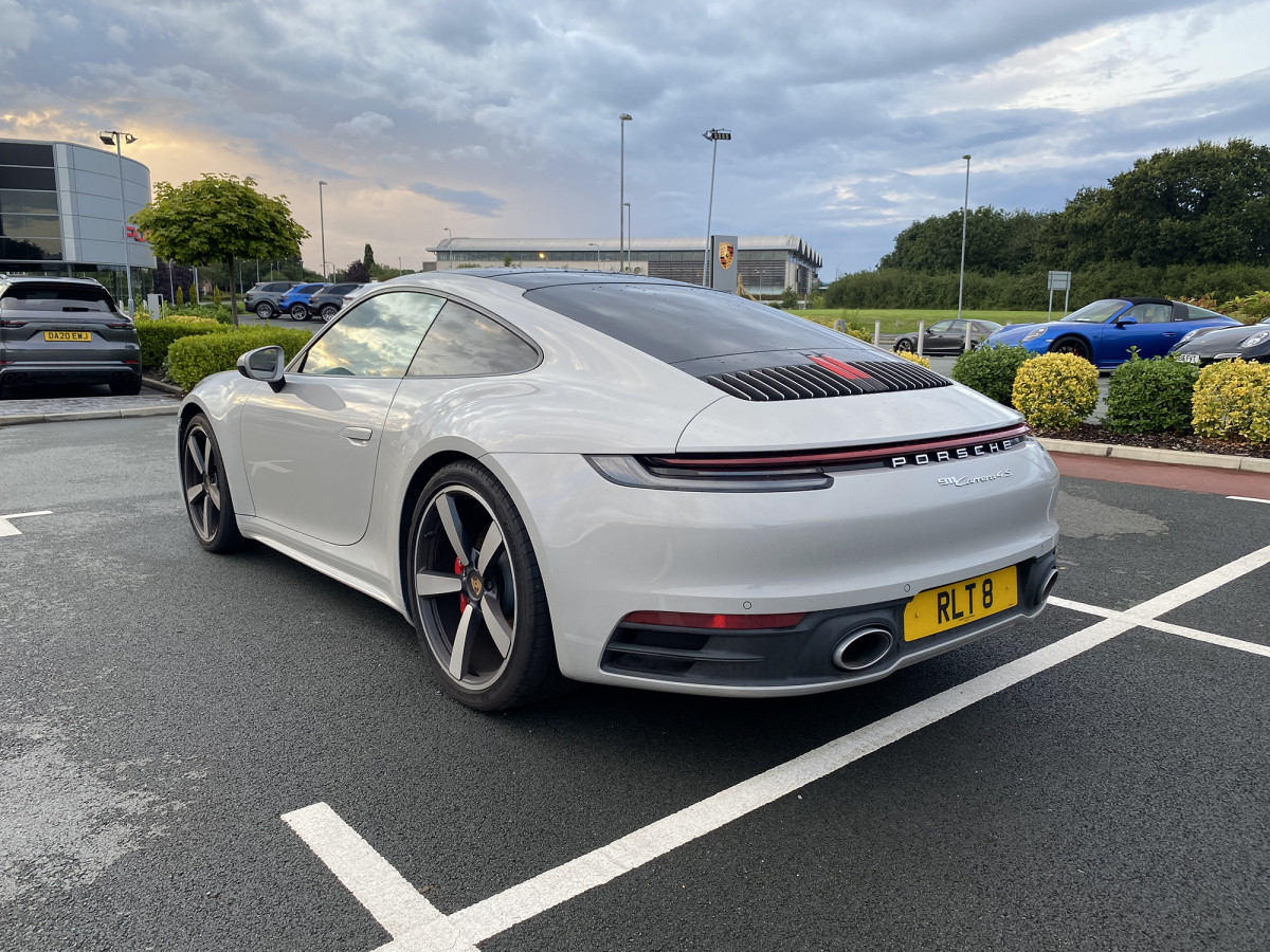 Porsche Centre Chester - Experience Photography