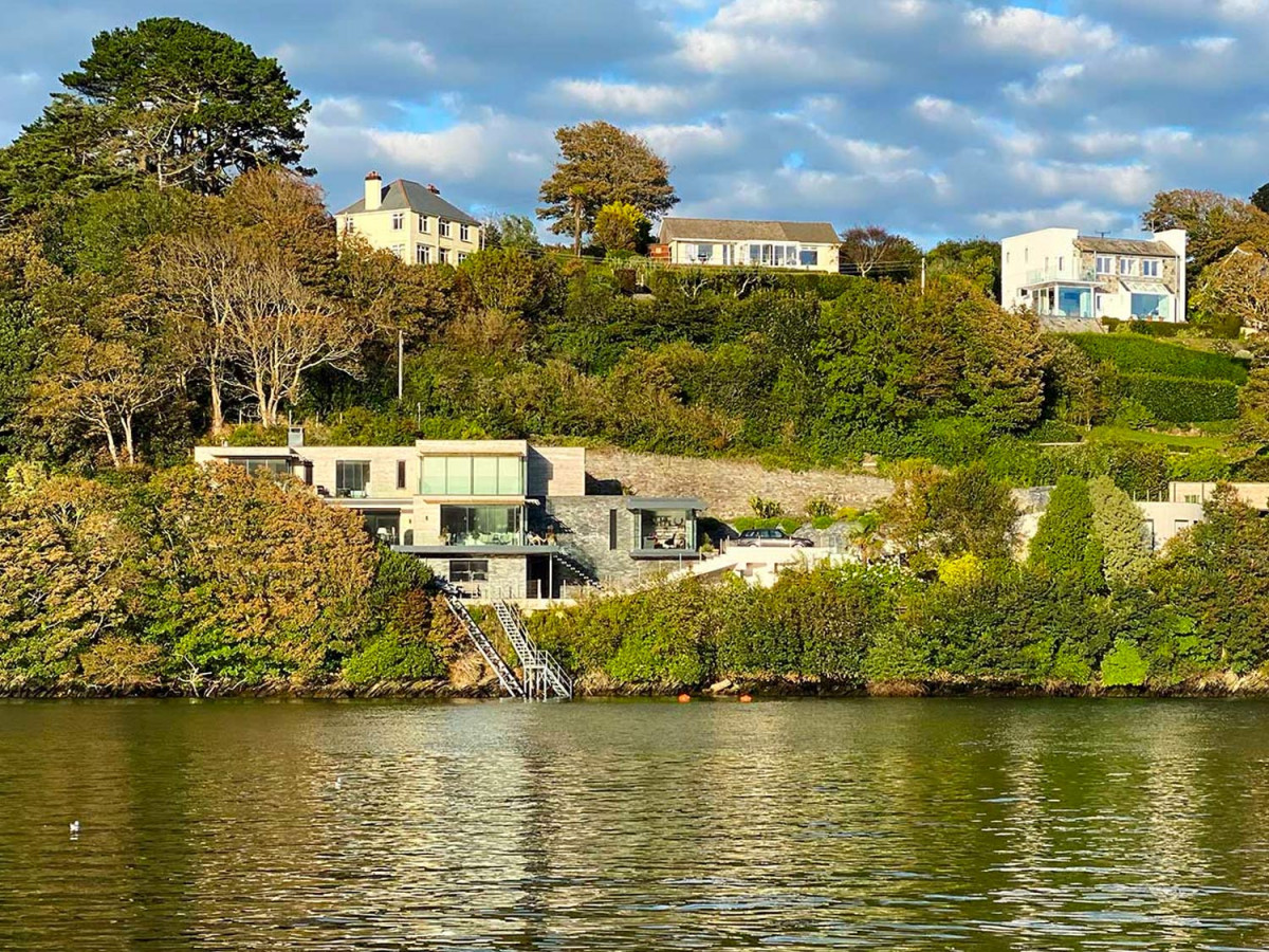 Pieds Dans L’eau Fowey | Cornwall | Fowey | Omaze | Bodinnick